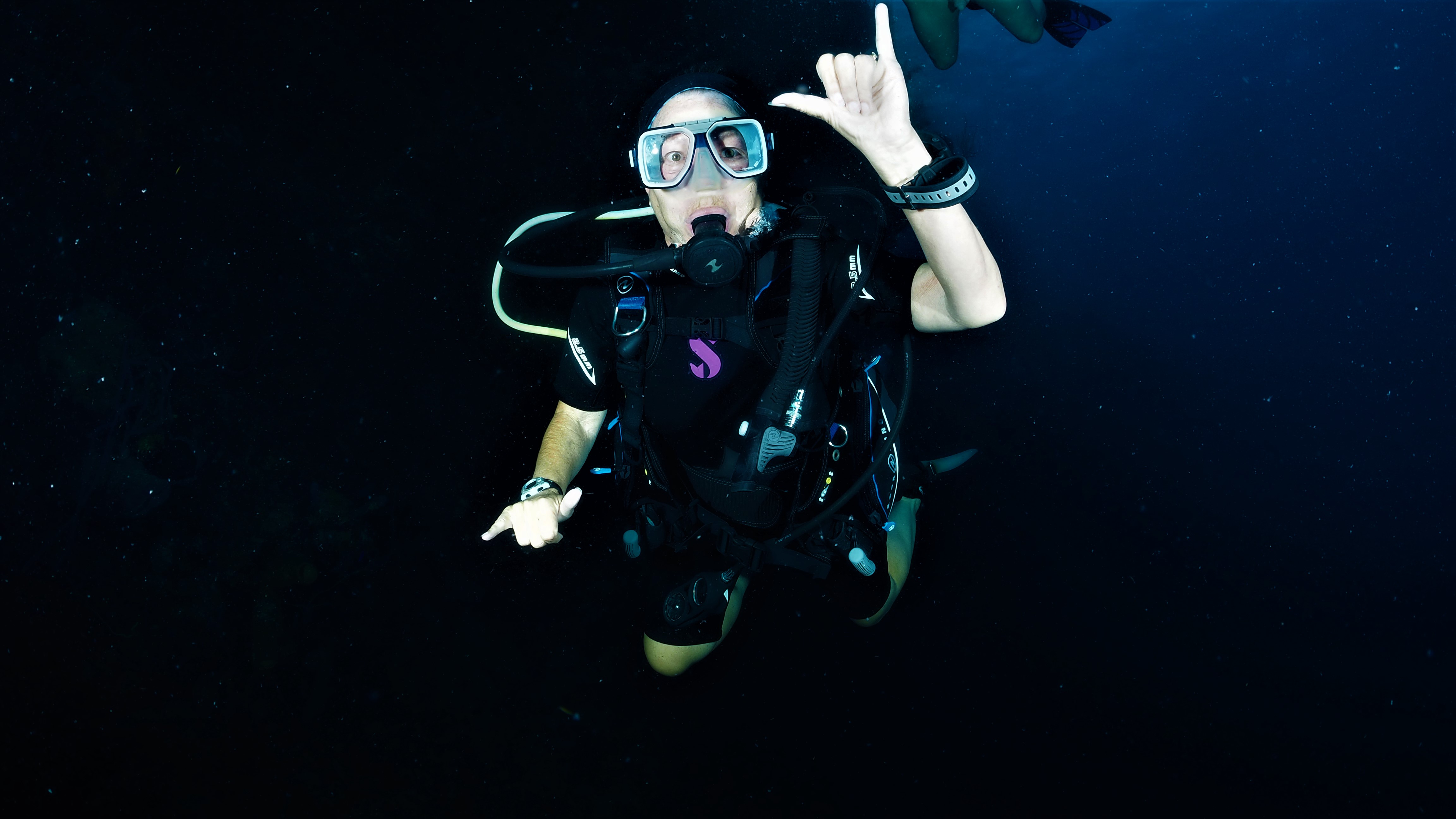 Belize Aggressor IV | Adventure Logs