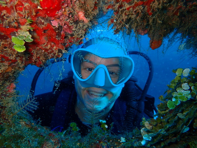 Roatan Aggressor | Adventure Logs